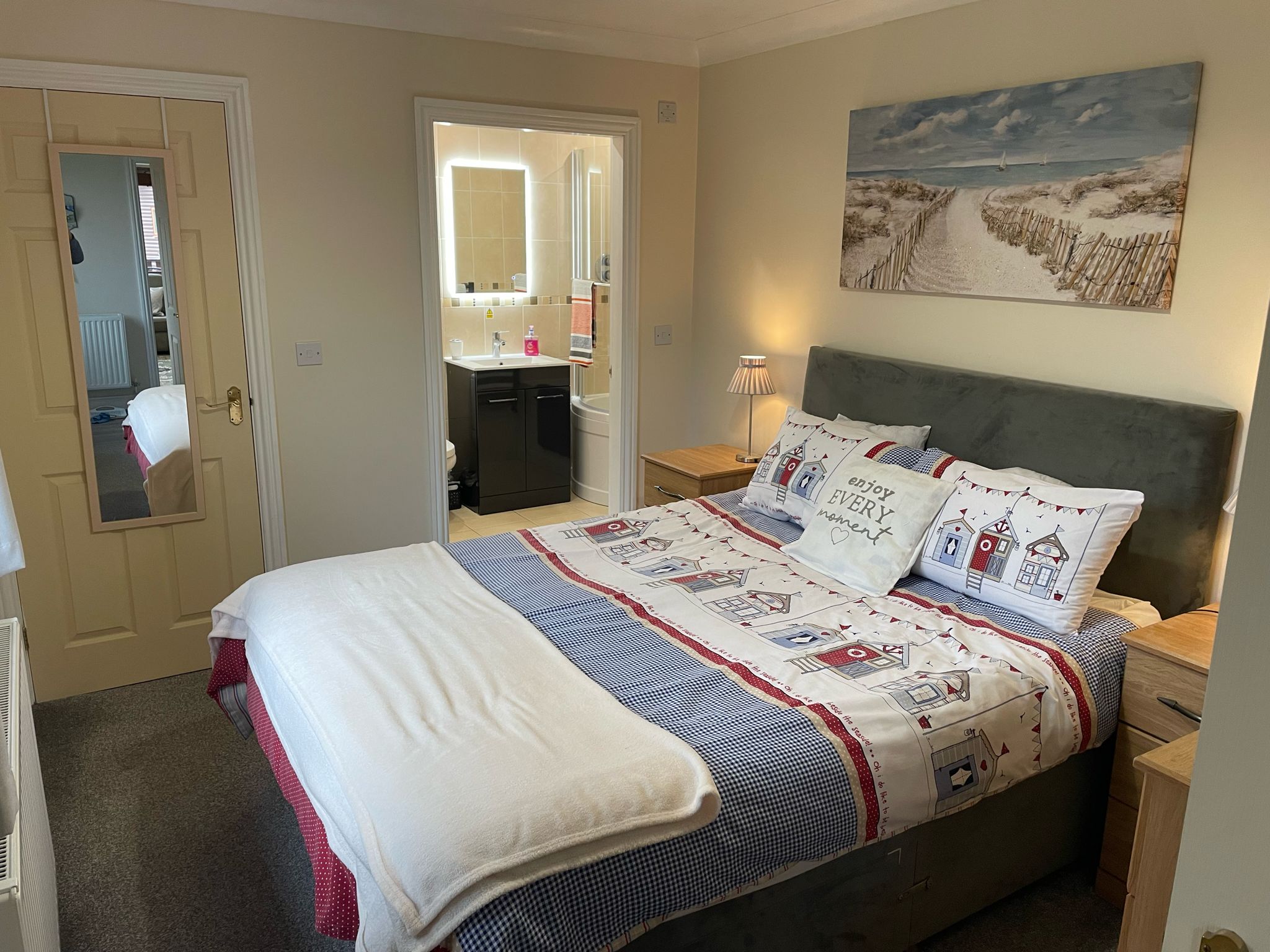 Nellys Nest - Roccos Holidays
